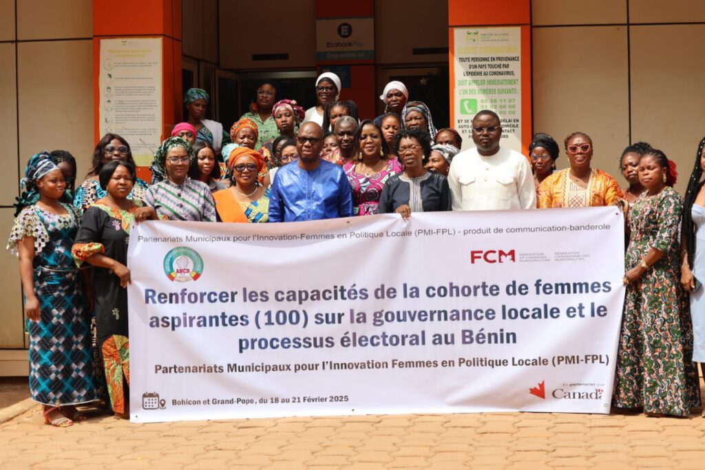 Élections générales de 2026 : Luc Atrokpo et l’ANCB arment des femmes ...