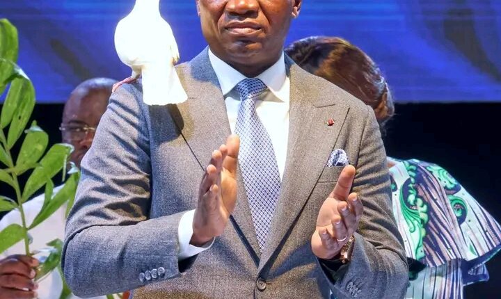 URGENT au Gabon : Brice Clotaire Oligui Nguema déclare officiellement sa candidature à l ...