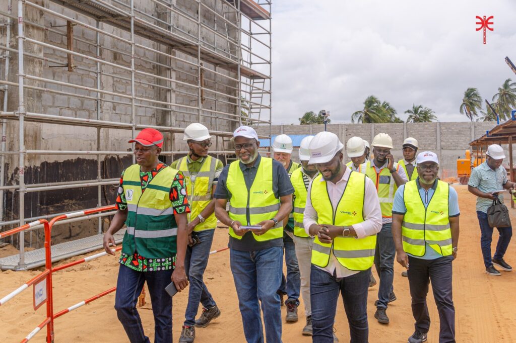 Descente sur le chantier d’alimentation électrique de la Route des ...